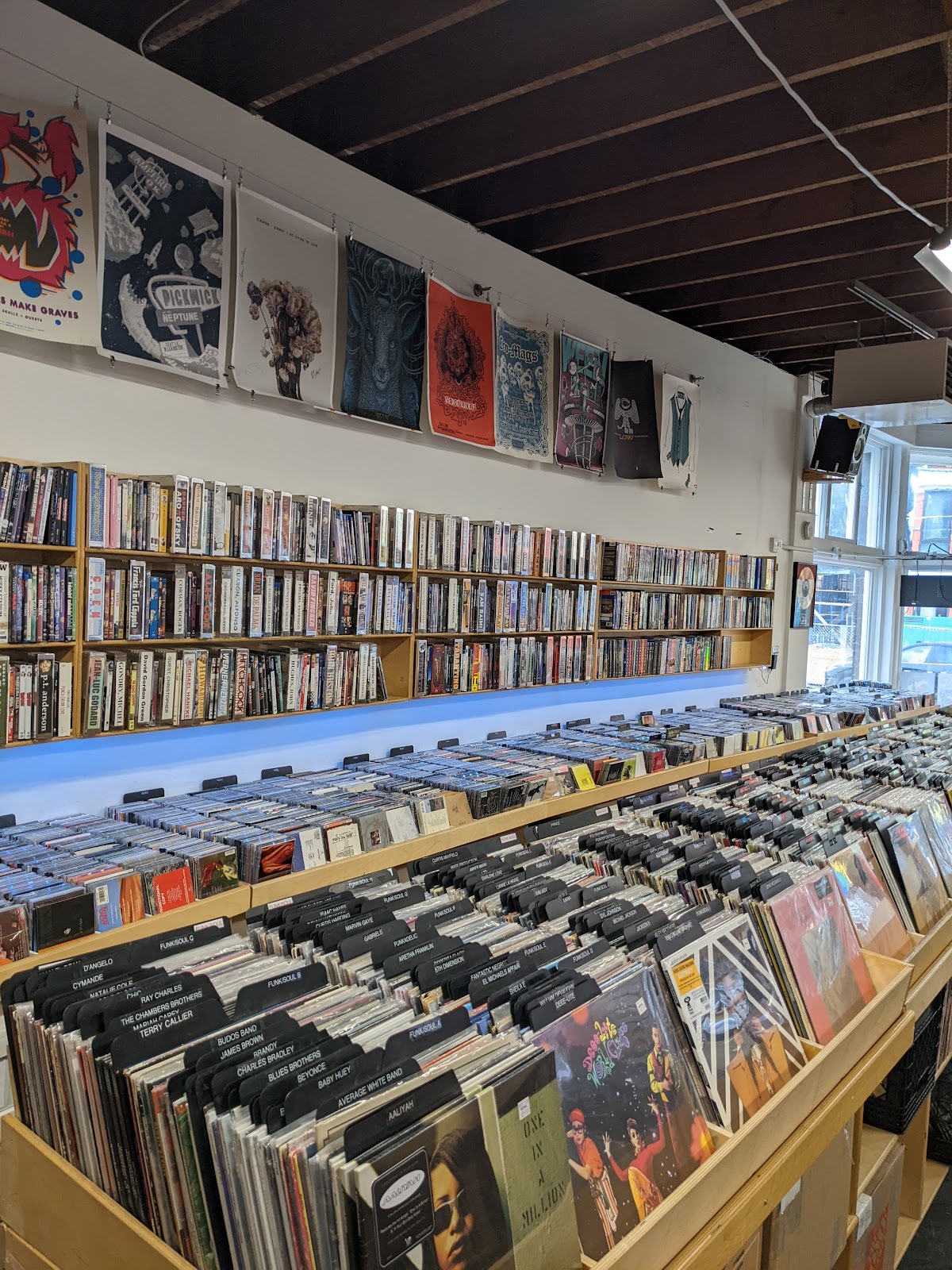 Royal Records | Record Store in Seattle, WA 98119, US